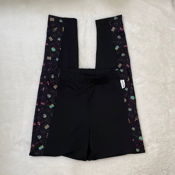Her Universe | Pants & Jumpsuits | Disney Hocus Pocus Her Universe ...